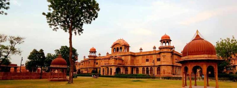 Lalgarh Palace Museum Bikaner | History, Timings, Entry Fee, Images