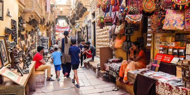 Shopping In Jaisalmer : Must Visit Bazaars | Famous Markets and Things ...