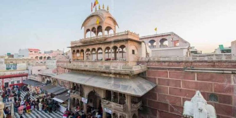 Banke Bihari Temple Vrindavan Opening Timing | Aarti timing
